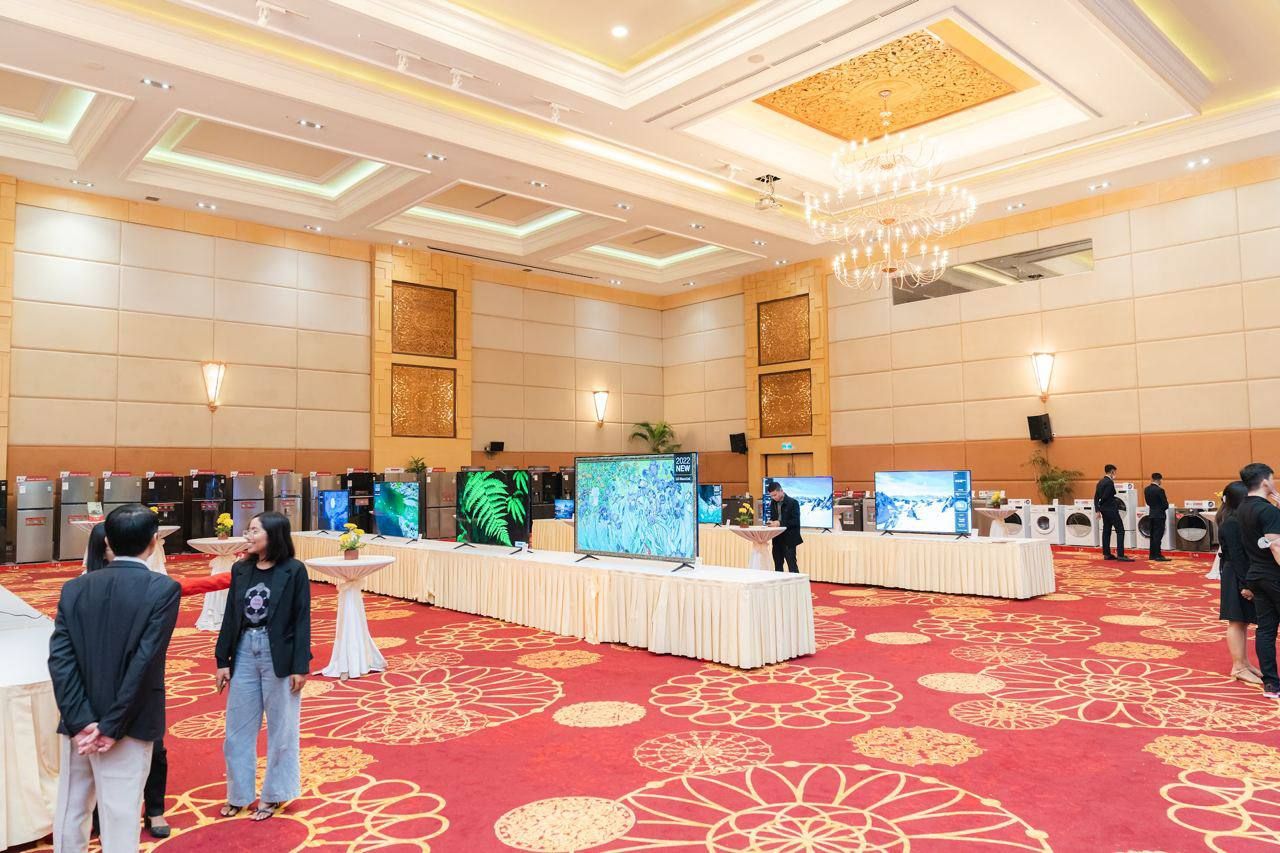 ក្រុមហ៊ុន ជីហ្គៀគ្រុប បើកបង្ហាញផលិត ផលLG ថ្មី ក្នុងកម្មវិធី LG VIP Gala ...