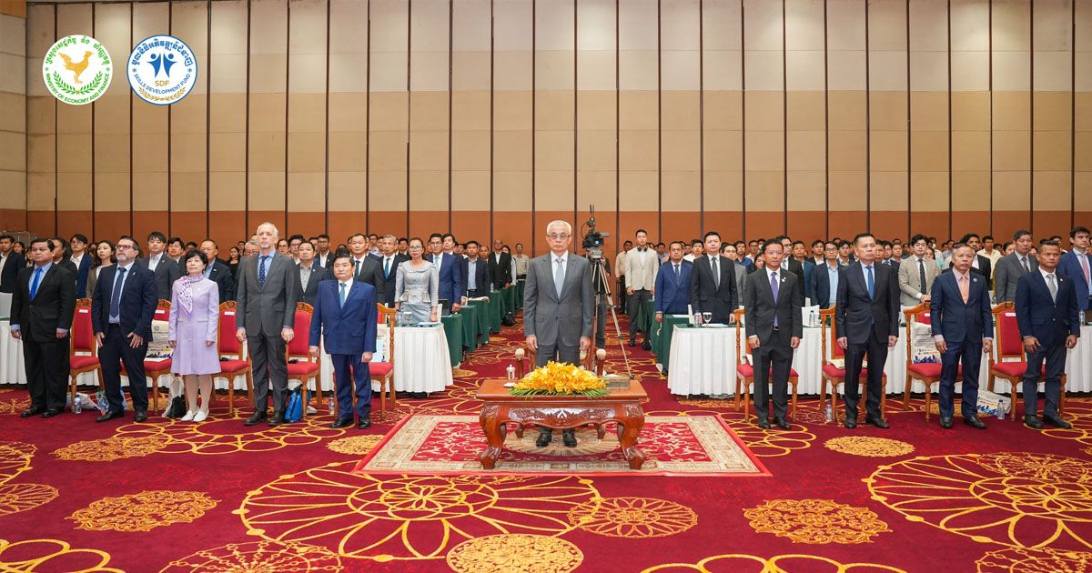 SDF ជំរុញ និងលើកទឹកចិត្ដវិស័យឯកជនចូលរួមការអភិវឌ្ឍជំនាញដល់មូលធនមនុស្សរបស់កម្ពុជាដើម្បីបង្កើត ...