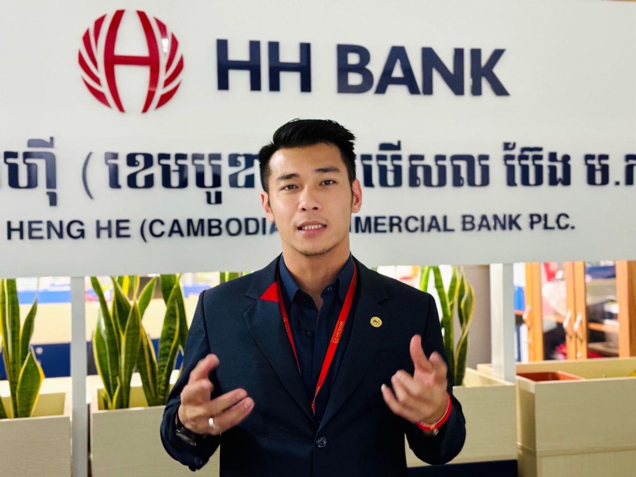 ធនាគារ HH BANK ត្រៀមបុគ្គលិកជាង ២០នាក់ ដើម្បីចូលរួមព្រឹត្តិការណ៍ ...