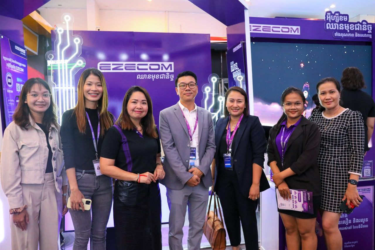 តោះទស្សនាស្តង់ Ezecom ក្នុងពិព័រណ៍បច្ចេកវិទ្យាដ៏ធំបំផុតនៅកម្ពុជា ថ្ងៃទី ...