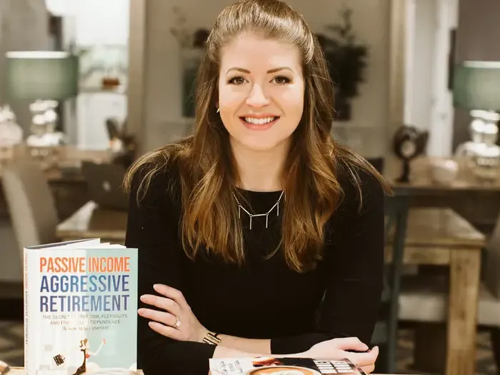 ស្ត្រីវ័យ២៨ឆ្នាំ Richards ប្រាប់ច្រកធំៗ៣ ច្នៃទេពកោសល្យចេញជាចំណូលអកម្ម ...