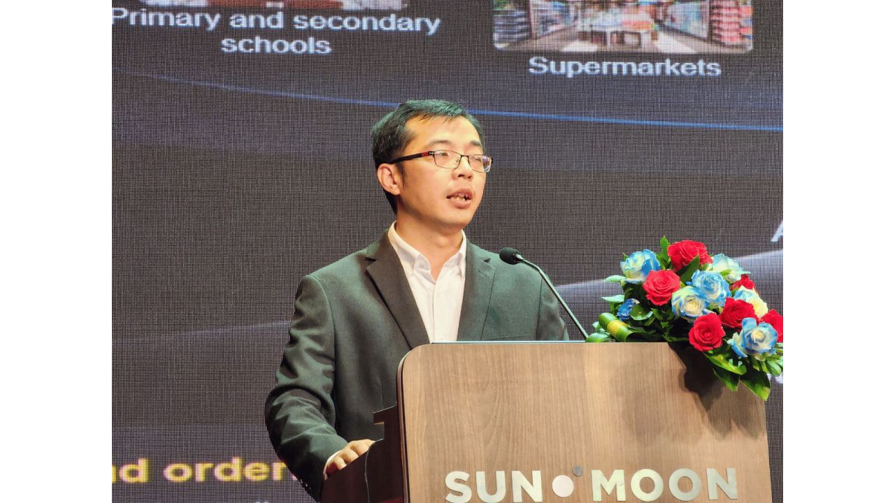 AnAnA Computer ចាប់ដៃជាមួយ Huawei Cambodia ...