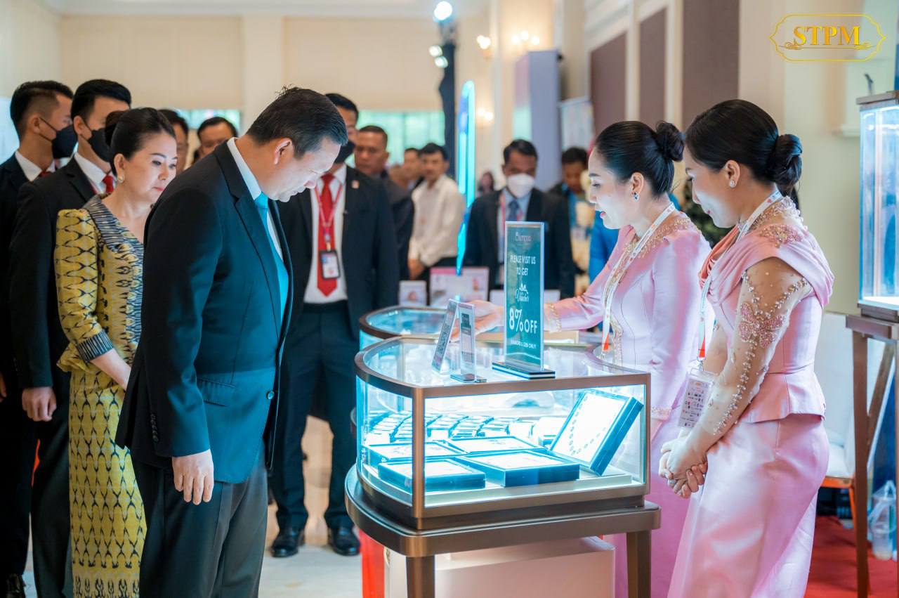 ហាងពេជ្រChumpoo Jewelry ចូលរួមលើកស្ទួយត្បូងខ្មែរទៅកាន់ទីផ្សារអន្តរជាតិ