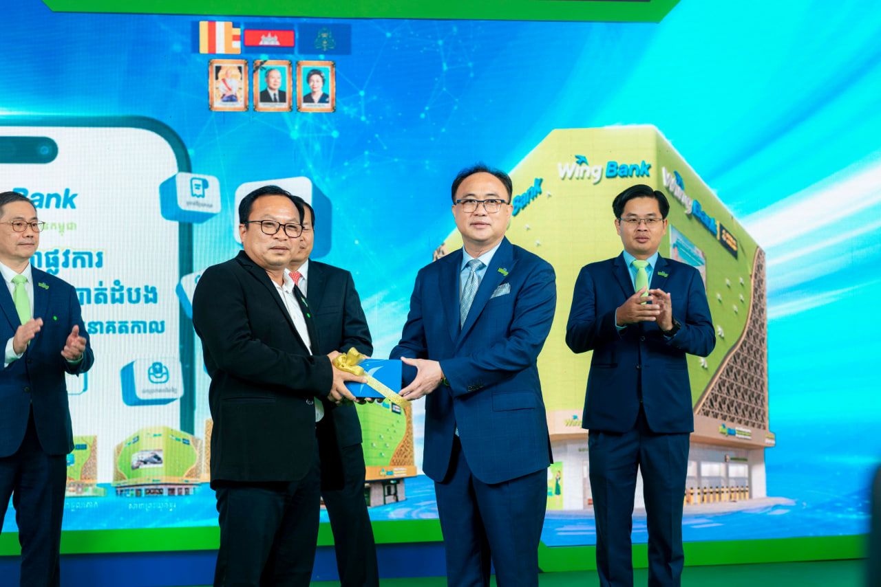 ធនាគារ វីង បើកសាខាដំបូងបង្អស់របស់ខ្លួនក្នុងខេត្តបាត់ដំបង