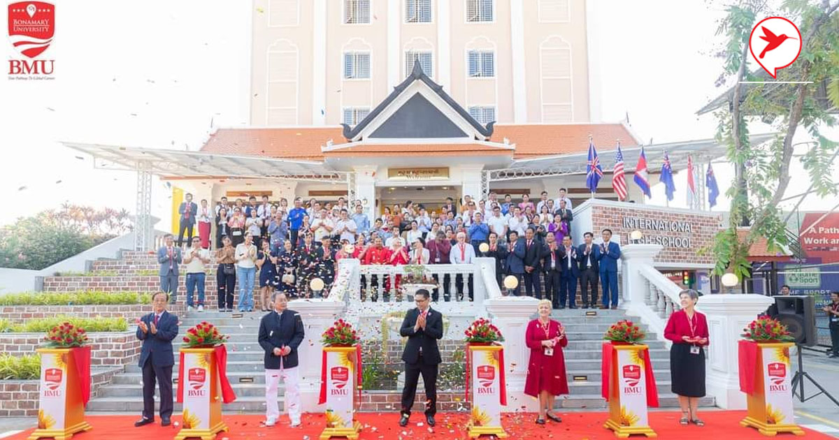 អបអរសាទរពិធី សម្ពោធកម្មវិធីសិក្សាថ្នាក់បរិញ្ញាបត្រអន្តរជាតិ WSD Work-Study Degree Program Launch ...