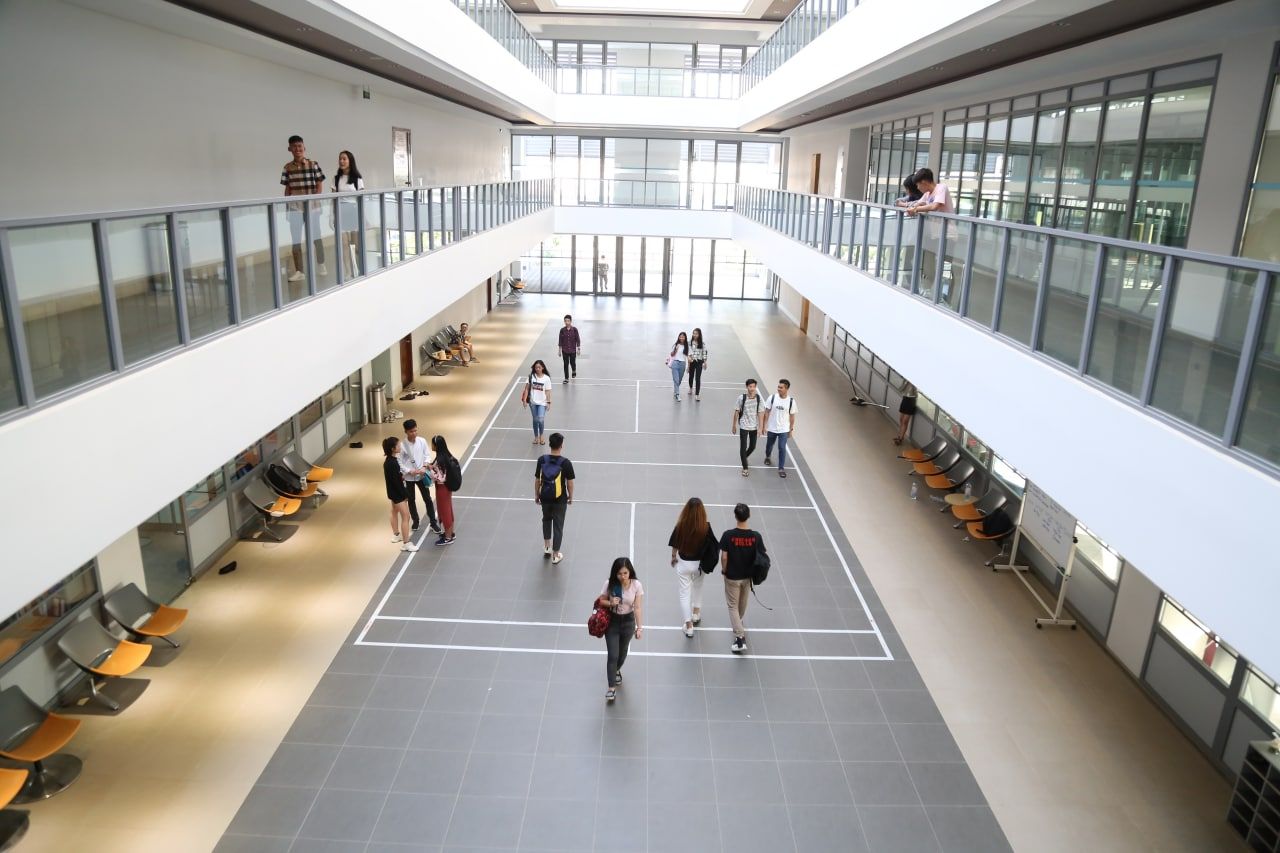 ហេតុអ្វីត្រូវជ្រើសរើសកម្មវិធីសញ្ញាបត្រពីរនៅ AUPP?