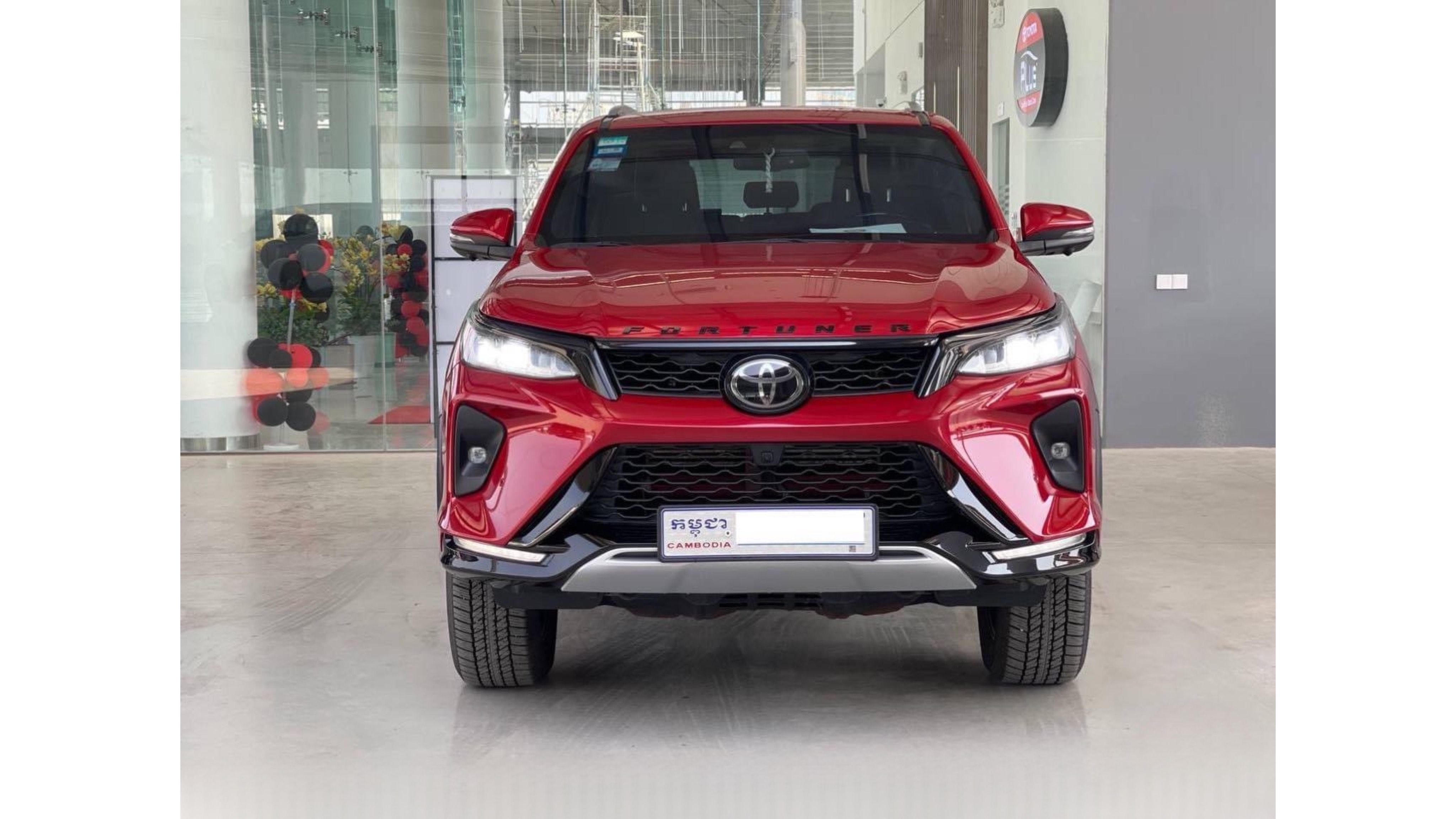 Toyota នឹងដំឡើងឡានថ្មីនៅខ្មែរ! តស់មកដឹងតម្លៃឡានមួយទឹកទាំង៥ម៉ូដែល ...